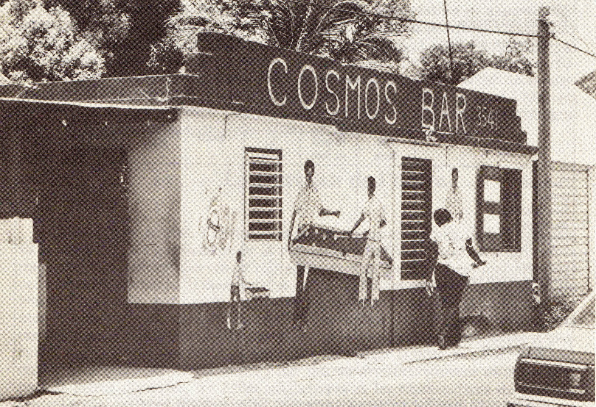 Cosmos Bar – St. Martin Image Collection