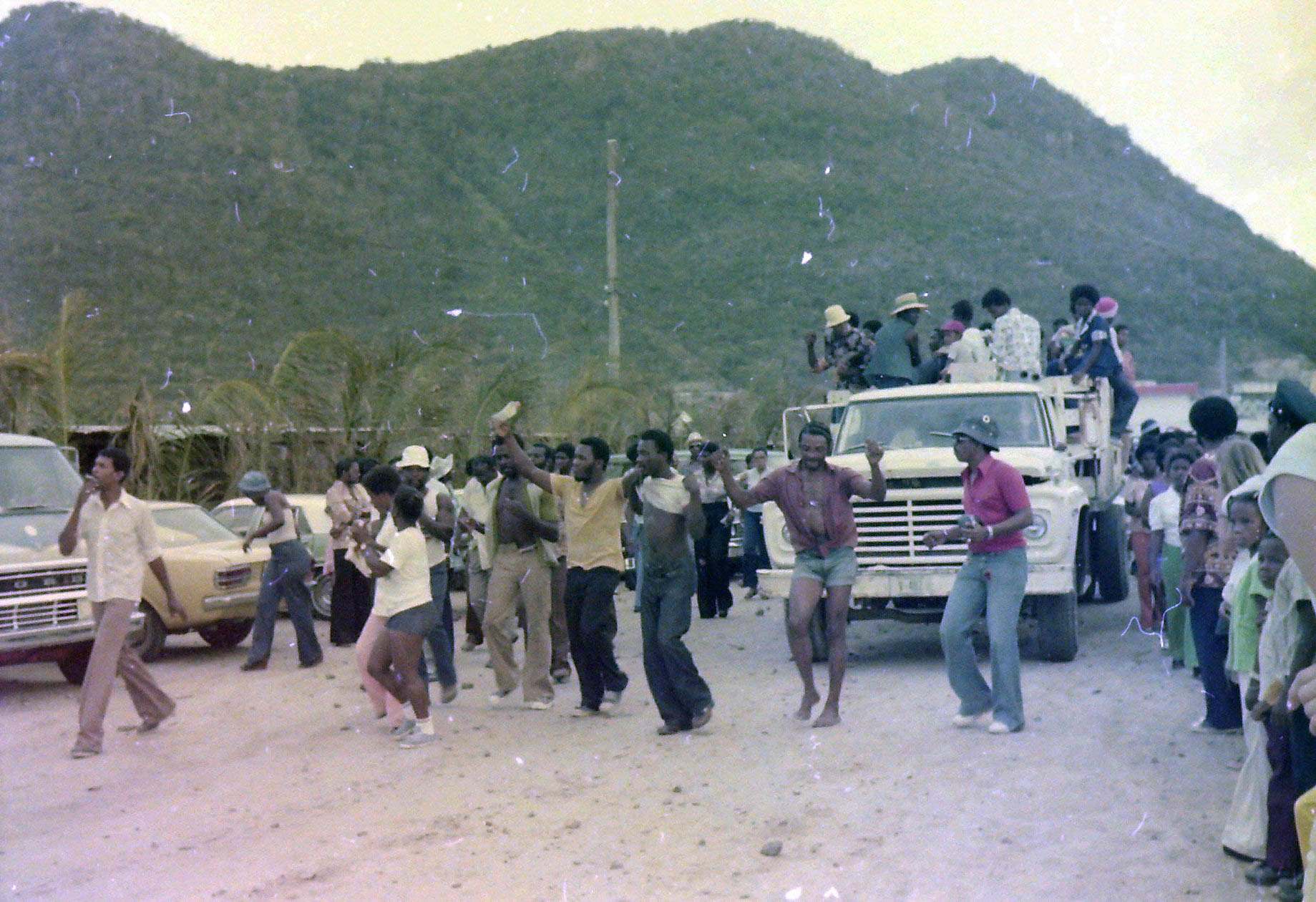Umbrella Zone – St. Martin Image Collection