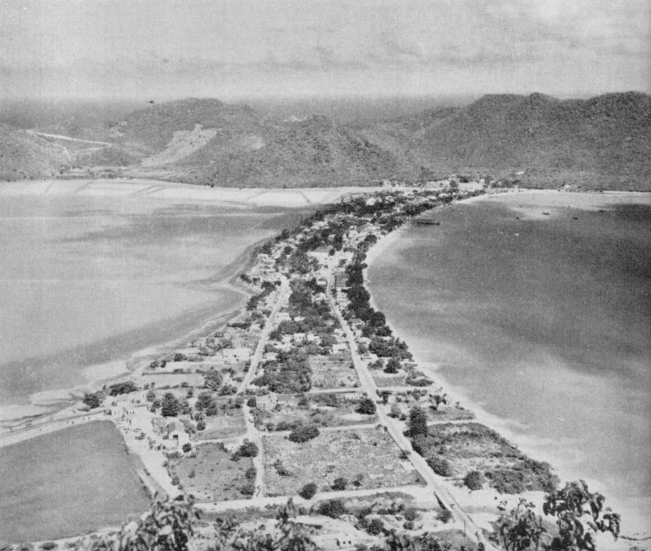 Pond, Town, Bay – St. Martin Image Collection