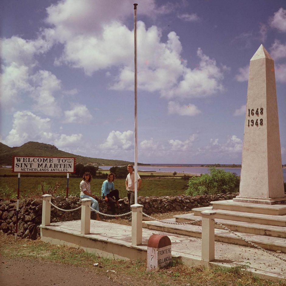 Border Monument – St. Martin Image Collection